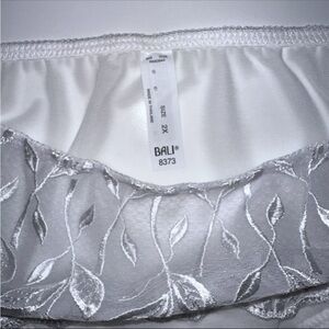 Bali | Intimates & Sleepwear | Vtg Bali White Lace Desire Panty Plus ...